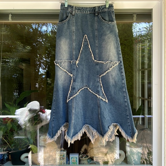 ROMWE | Skirts | Maxi Denim Skirt With Huge Star | Poshmark